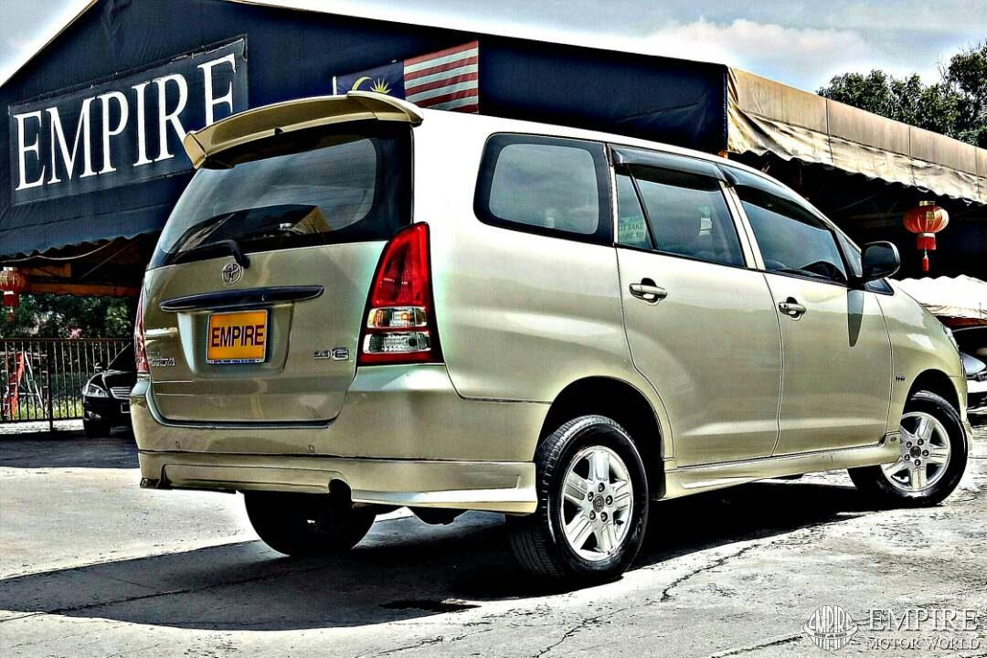 Empire Motor World » Toyota Innova '2010
